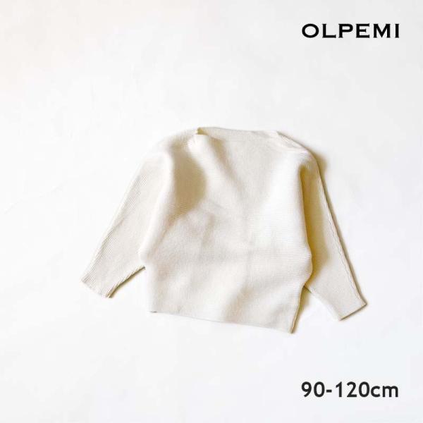 ドルマンデザインのシンプルなニットトップス。形がおしゃれなので、着るだけでこなれ見えします♪首元はボートネックできれいめな印象に。伸縮性のあるフワモチ素材で、着心地もGOODです☆【商品名 /商品番号】ドルマンニットトップス / T156【...