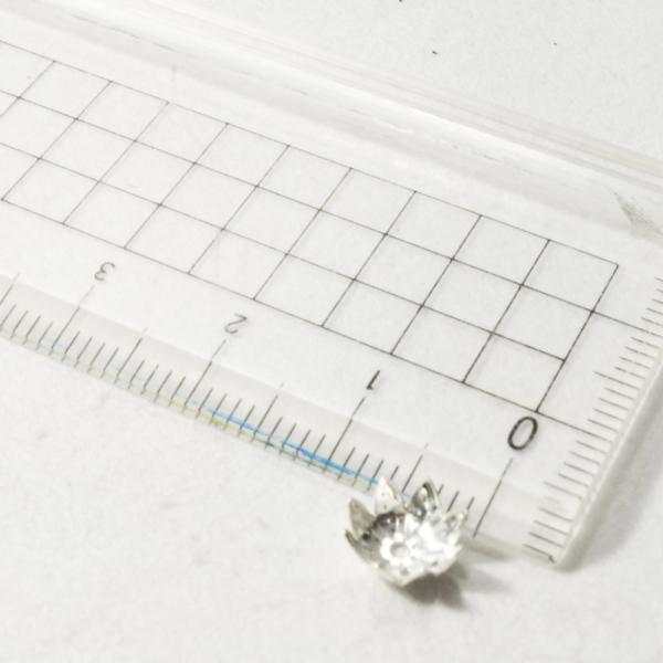 ・卸売り・アクセサリーパーツ・座金・シルバー・20個 単品 キャップ ビーズ バラ売り・【花座金】・【キャップ型】・【白銀色/ロジウムカラー・メッキ】・【8mm・20個入り】・天然石ビーズ等の作成にお使い下さい座金/キャップ/花/シルバー/...