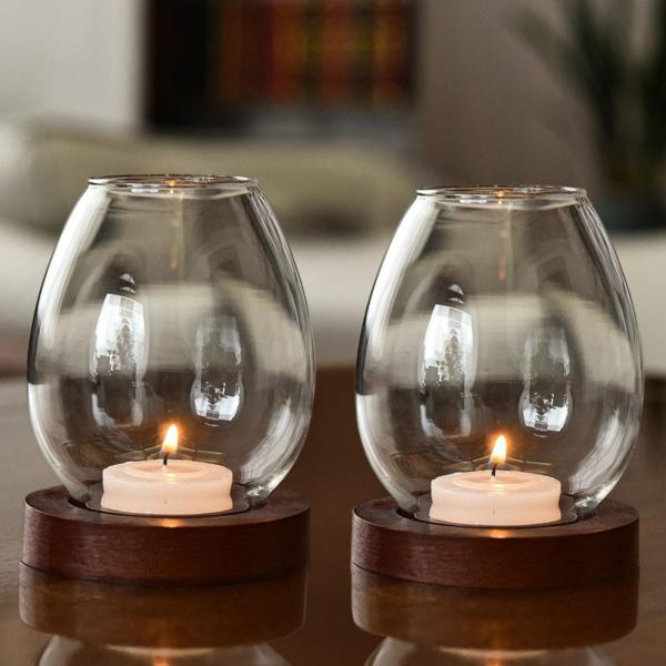 オイルランプ風デザインで温かな雰囲気を演出：キャンドルホルダーは、上品な耐熱ガラスと木製の台座の組み合わせが、シンプルながら洗練された印象を与えます。火の安全性を考慮したガラスカバー（キャンドルグラス）付き：キャンドルに火を灯してガラスカバ...