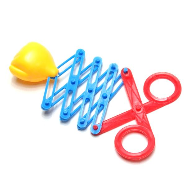 【商品名】一撃KOパンチ【25個セット】【商品サイズ】パッケージサイズ：H140×W135×D30mm本体サイズ：H100×W75×D25mm【色】3色アソート。色・柄の指定は出来ません。【注意事項】こちらの商品は業務用商材の為、不良品が出...