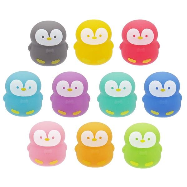 【商品名】ミニぷかペンギン【50個セット】【商品サイズ】本体サイズ：H30×W27×D26mm【色】10種アソート。色・柄の指定は出来ません。※笛はついておりません。※水に浮きます。【注意事項】こちらの商品は業務用商材の為、不良品が出たとし...