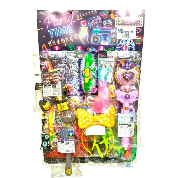 【商品名】光るおもちゃ当【大当たりor小当たりについて】小当たり景品は、シール・スーパーボール・文房具などがついております。景品は予告なく変わりますのでご注意下さい。【付属品】回数分のくじ紙一枚(80名様用)付き【商品サイズ】H520xW4...