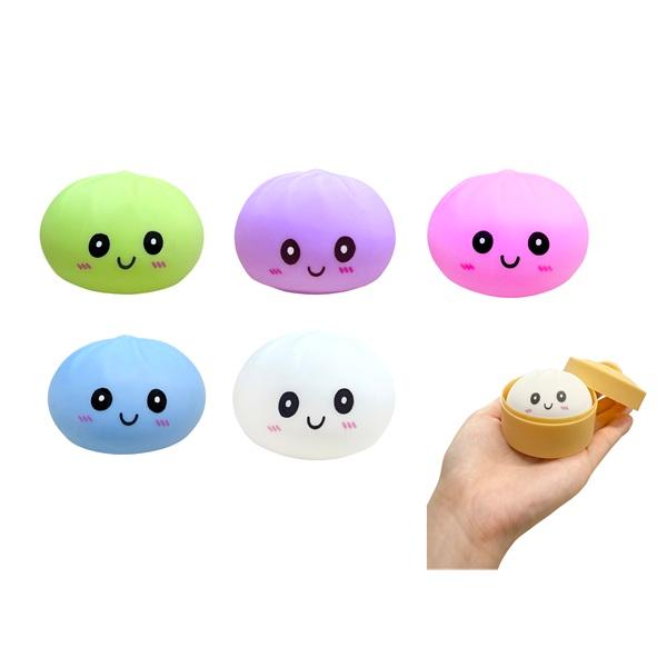 【商品名】何色出るかな？もちもちカラフル肉まん【12個セット】【商品サイズ】本体サイズ：H40×W50×D50mm【色】5種＋シークレット4種アソート。色の指定は出来ません。【注意事項】こちらの商品は業務用商材の為、不良品が出たとしても返品...