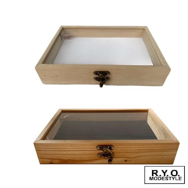 《素材》◇枠　木材　ガラス　中　レーヨンパイル100％　スポンジ(ポリウレタン)《サイズ》◇外寸　サイズ　W 315mm D 215mm H 60mm　　《カラー》◇ナチュラル　台紙ブラック　ホワイトリング用ガラスケースです。　本体はウッド...