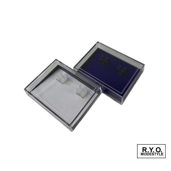 ◇素材　ポリスチレン　台紙　ウレタン　布貼り　◇サイズ　W 76mm D 58mm H 26mm《カラー》黒/紺　黒/白　　　　プラスチック製の爪が付いているカフスケースです。蓋が透明で中が見えますので店頭などでそのままディスプレイでき大変...