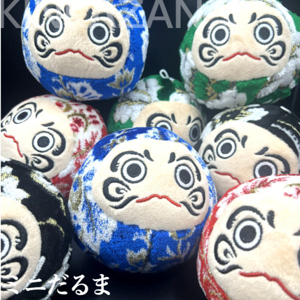 【生地の特徴】 表面はカットパイルと呼ばれ、ソファーやスリッパなどインテリア用品にも利用される高級生地です。編みこんでいるため生地に凹凸があり、立体的で重厚感があります。◆生地パイル織物（金華山織り）◆経糸　エステル◆横糸　綿・レーヨン　混...