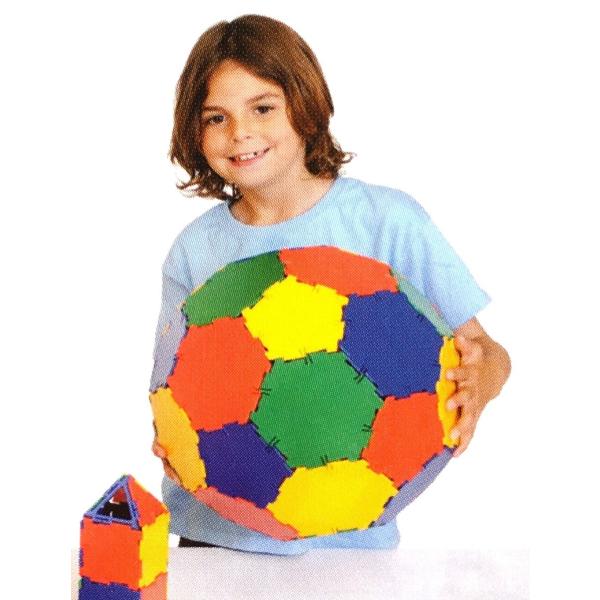 　ベーシックカラーの六角形のみのパーツセットです。造形が大きくなってきて、パーツが足りなくなってきたときの補充用に最適です。■内容　　　六角形 x20（内 FWx2）■カラー　　赤・青・黄・緑■サイズ　　一辺：7.5cm、厚み：0.3mm■...