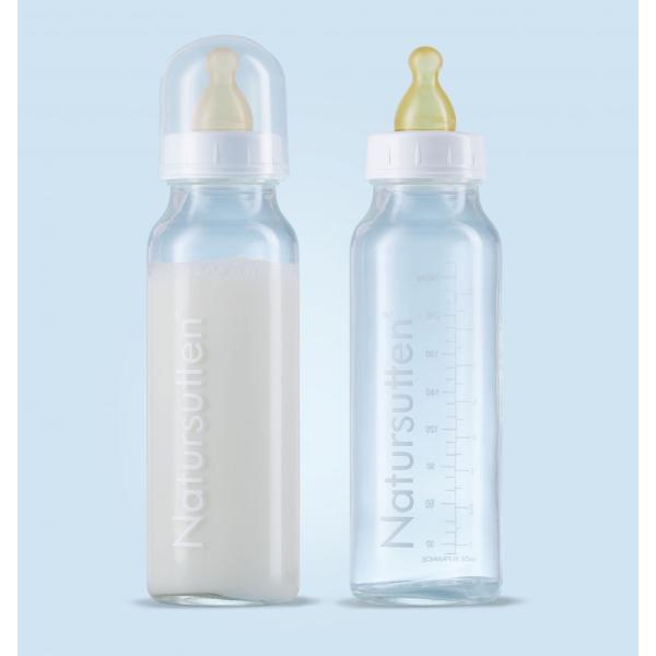 乳首は100％天然ゴムから作られています。ナチュアスッテンおしゃぶりと同素材です。ガラス製ボトル　240ml：2本天然ゴム乳首  Sサイズ（０~６カ月）：2個空気圧調節バルブ・ボトルキャップ・蓋：PE・ガラスボトル：フランス製・天然ゴム乳首...