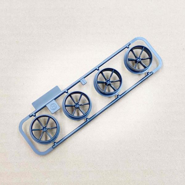 「レイザーバック」に採用されているホイールの単品販売です。※一定のご注文数を超えた場合は宅急便での発送となります。