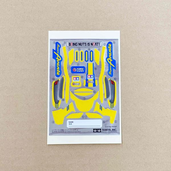 「スーパーアバンテJr.」に採用されているステッカーの単品販売です。※一定のご注文数を超えた場合は宅急便での発送となります。