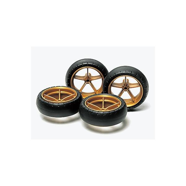 【マシンの性能アップやセッティングに役立つパーツです】強度が高く軽量な5本スポークデザインの大径ホイールに、接地面積の少ない幅10mmのバレル（たる形）タイヤをセットしました。ミニ四駆PROをはじめ、レーサー、スーパー、エアロ、マイティミニ...