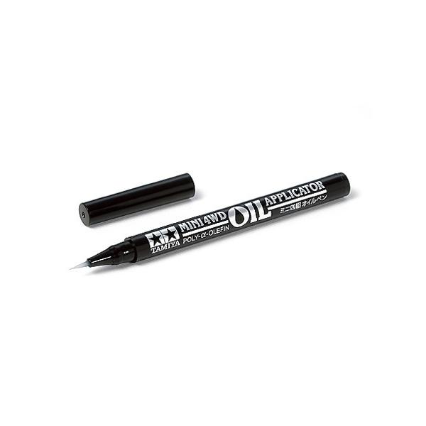 高品質な筆ペン容器に化学合成油PAOを入れた、ミニ四駆専用のメンテナンスツールです。先端は極細の面相筆で作業がしやすく、ギヤやシャフト、ガイドローラーなど細かいパーツの潤滑やクリーニングに便利です。【 便利な3つの機能 】 ●ミニ四駆Fグリ...