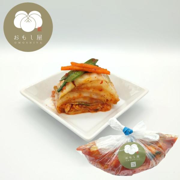 自慢の白菜キムチ漬。程好い辛さの中に甘さを感じ、くせになる一品です。製造工場より直接お届けいたします。※カットはされておりません。■商品名：白菜上キムチ漬■内容量：500ｇ■原材料：白菜、大根、人参、たまねぎ、ニラ、昆布、漬け原材料〔食塩、...