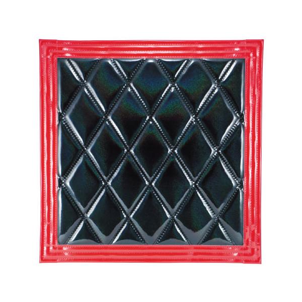 抜群の光沢とラメラメ感！！均等なWステッチ縫製！ステッチ幅　40mmタイプ：ダブルステッチ材質：PVC/ウレタン※写真は500×500の泥除けになります。