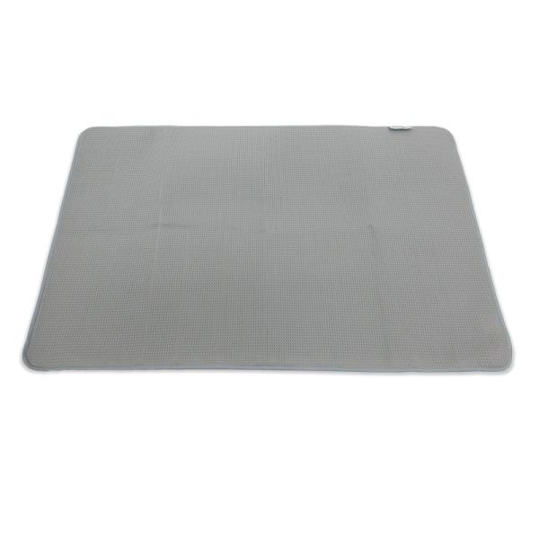 マット本体を汚れから守る専用カバーです。弾性回復性、通気性、放湿性に優れた特許登録のラッセル高機能ファブリックを採用しました。落ち着きのあるグレーカラーで、どんなシーンにもマッチします。汚れたら、ネットに入れて洗濯機で洗えます。型番BRM-...