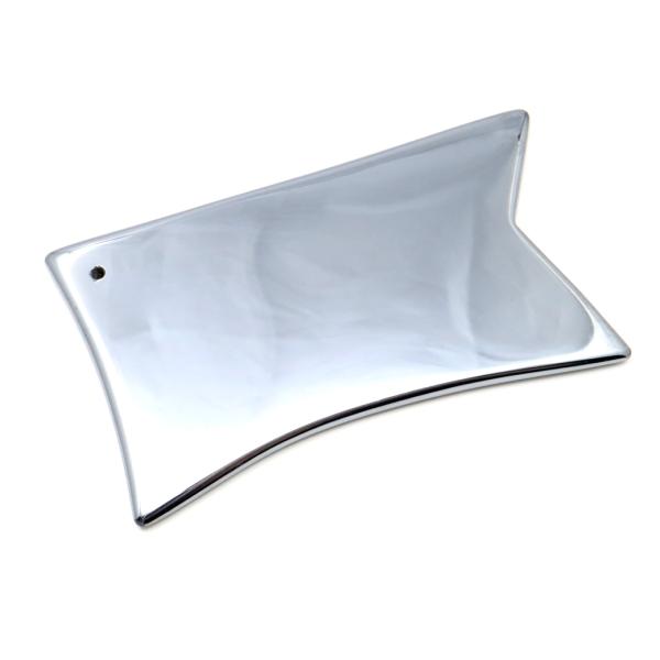 ONE.ONEがお届けするテラヘルツ ケアシリーズ。表面は鏡のように反射するようにピカピカに研磨し、磨き上げています。■サイズ約108 × 62 × 5mm（サイズは目安です。手作業で研磨しているため、一つ一つ異なります）■備考表面に擦り傷...