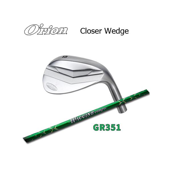 クローザー アイアンのデザインの流れを引き継ぐウェッジが登場。ラウンドしたリーディングエッジからネックにつながる絶妙な曲線は、フェイスを開いた時に違和感がないようにラインどりされており、ソールの幅は面積が少なくなり過ぎてウェッジショットが難...