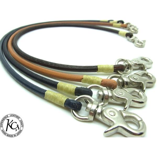 ■コード全長：約390mm■コード幅：約5mm■素材：牛革■カラー：ブラック/ブラウン/ネイビー/タン■ご注文に関する注意点■素材に関して：※革は天然素材の為ひとつとして同じ物がありません。血筋や関節の痕、商品製造過程上におけるキズなどが入...