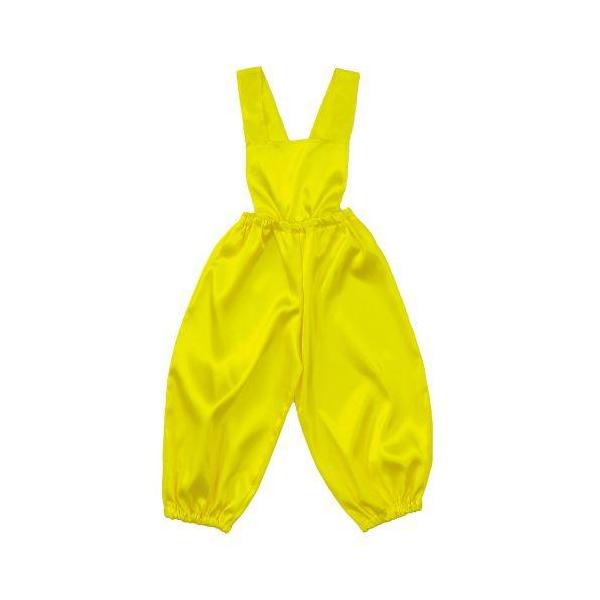 ■初登場のサロペットパンツ