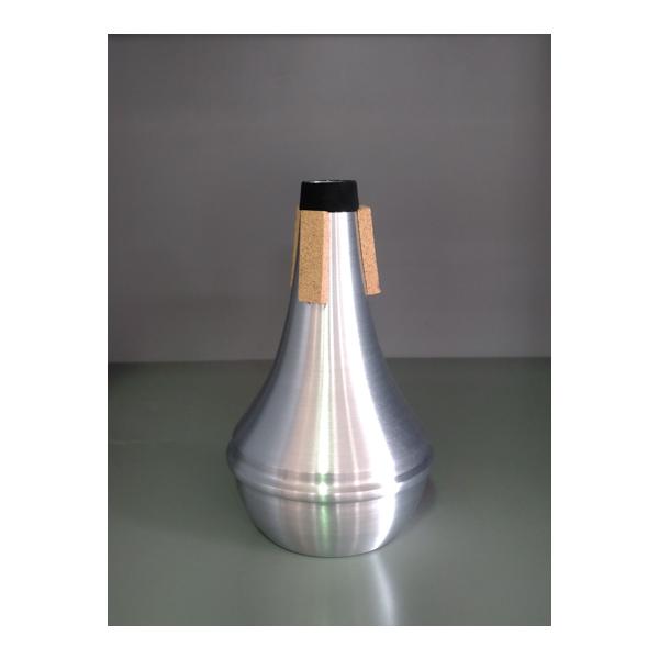 容量も大きめでふくよかなサウンドが特徴です。