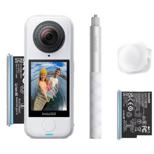 Insta360　アクションカメラ　Insta360 X4 Air スターターキット【CINSAAFA-SE17】アークティックホワイト【あすつく】【送料無料】