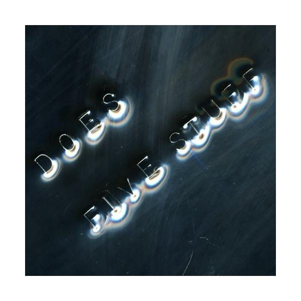 【発売日：2011年07月27日】DOES (ドーズ どーず)2011年7月27日 発売アルバム『MODARN AGE』リリース後、サポート・ギターを迎え全国ツアーを成功させたDOESのミニ・アルバム。スピード感のある8ビートにざくざくと切...