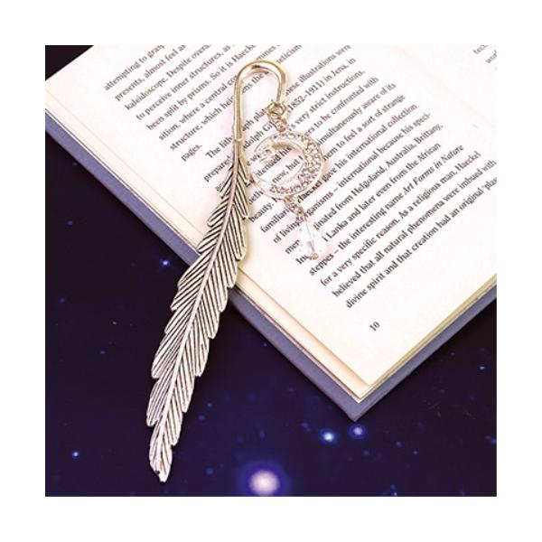 重厚感のあるしおりは 持ってるだけで注目されちゃう♪定価 : 460円商品番号 : sunho-595023サン宝石