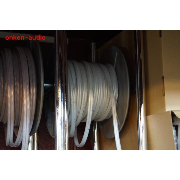 ☆商品にはRevelation Signatureと記載してありますが、商品名はSignature Revelationになります。☆切売という性質上、商品の返品・キャンセルは承りません。　ご了承下さい。☆商品の必要ｍ数（個数）をご入力下さ...