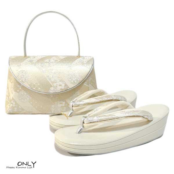 装いのポイントとして重要な小物のお洒落格調高く上品な西陣織帯地を贅沢に使用した美しいバッグセットです！飽きの来ないシンプルな美しい仕上がり。。。。様々な御着物に・様々な年齢の方に使っていただけます☆留袖や訪問着・付下げ・色無地などのフォーマ...