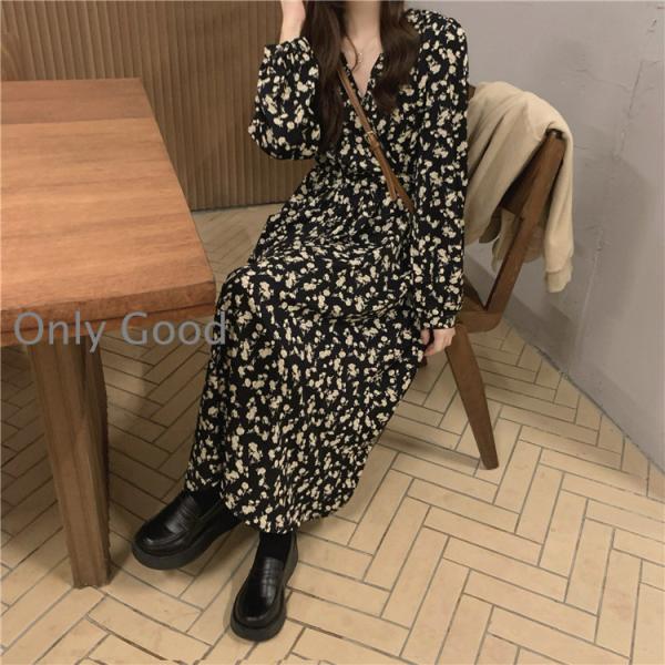 【素材】：ポリエステル【カラー】：ブラック、ベージュ、レッド【サイズ】：（約）*着丈：114cm(S) 115cm(M) 116cm(L) 117cm(XL) 118cm(2XL) *バスト：89cm(S) 93cm(M) 97cm(L) ...