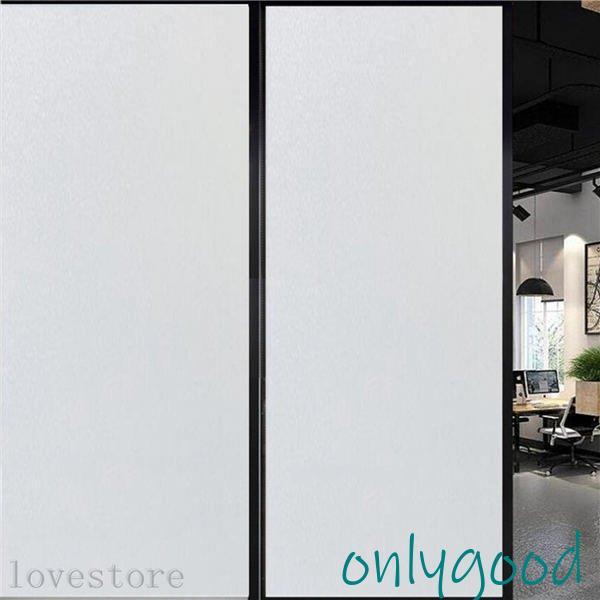 【接着剤なし】糊がついていない！ 水を吹き付けて貼り付けるだけ。静電気だけで密着するフィルム、剥がす時も跡が残りません。【省エネ?節電】夏は涼しく冬は暖か、居住スペース内の快適空間を演出。外からの熱を遮断（遮熱效果）、お部屋の暖気を逃がさな...