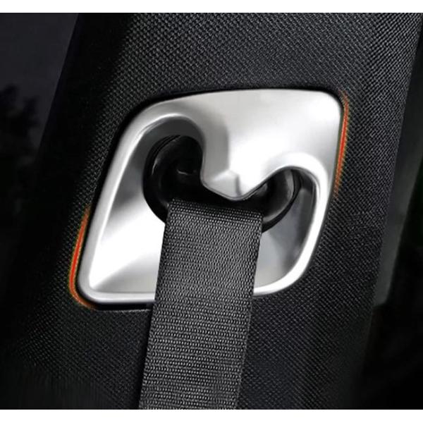 ＜＜商品説明＞＞　大人気！大好評！！ニューアイテム！！！BMWG11/G12(2015(平成27)年10月〜)用　サテンシルバーシートベルトストッパーカバーになります。新アイテムになります♪もちろん一台分ワンセットのお値段になります♪やはり...