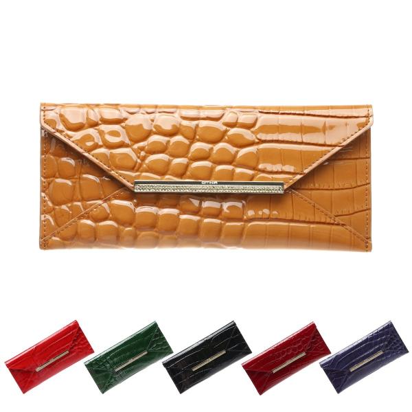 素材：牛革横20cm×縦9cm 厚さ1.5cm長財布、ギフトラッピングのセット品内側：札入れ×1 カード入れ×6 背面ファスナーポケット×1※入荷時期により、ラッピングの仕様が変更になる場合があります。予めご了承下さい。