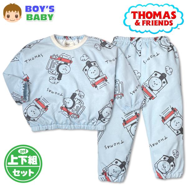 ●コメントきかんしゃトーマス総柄デザインのベビーパジャマが登場！ナチュラルで優しいサックスカラーにアニメ風のトーマス♪ゆったりシルエットでウエスト総ゴム＋ゴム入れ替え口付き。お名前が書けるネームタグ付きで保育園のお泊まり用にもおすすめ♪程よ...