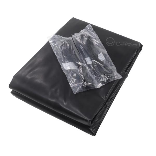 【商品名】トラックシート　ブラック　2号【サイズ】2.1ｍ×2.7ｍ【ハトメ】真鍮ハトメ　22個【重　量】約3.9kg【厚　み】0.5mm【付属品】コードゴム4ｍ×2本【注　意】※付属のゴムバンドによる油ジミがシートに付着している場合がござ...