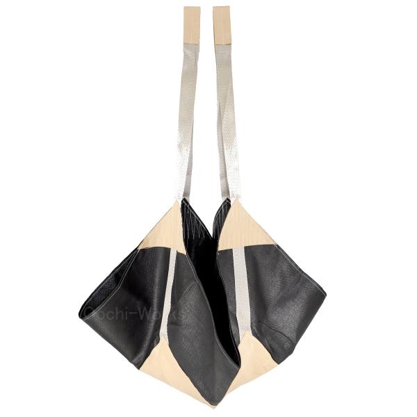 小泉製麻 バロンモッコ 2.0m×2.0m【仕様】　●ベルト幅　　：70ｍｍ　●ベルト有効長：215cm（肩口〜肩口）　●サイズ　　　：2.0ｍ×2.0ｍ　●材　質　　　：ポリプロピレン100％　●安全基準積載：1,000kg未満【特長】　...