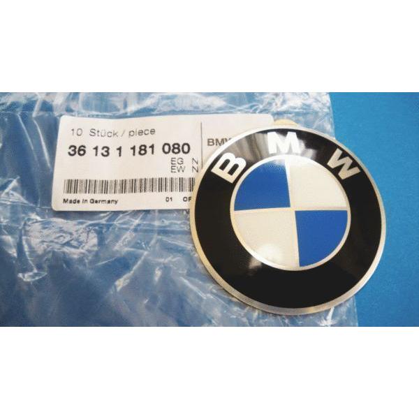 BMW E36 E46 E12 E28 E34 E24 E23 E32 E38 E31 X5 Z1 Z3 等に適合する 純正 ホイールセンターエンブレム 64.5mm シール 1枚 です。品番：36 13 1 181 080　＊必ず品番、直...