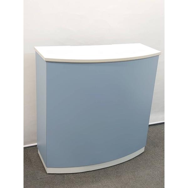 商品コード：CJ-00965サイズ：幅900mm×奥行き390mm×高さ910mmカラー：天板 / グレーアッシュ、側面 / ライトブルーオフィスパートナーでは、埼玉県戸田市店舗にて展示販売をおこなっております。店頭にて商品を実際にご覧いた...