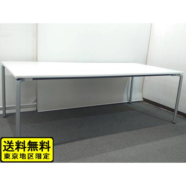 商品コード：TJ-00848サイズ：幅2100mm×奥行き1000mm×高さ720mmカラー：ホワイトオフィスパートナーでは、埼玉県戸田市店舗にて展示販売をおこなっております。店頭にて商品を実際にご覧いただきながら、ネット購入いただけます。...