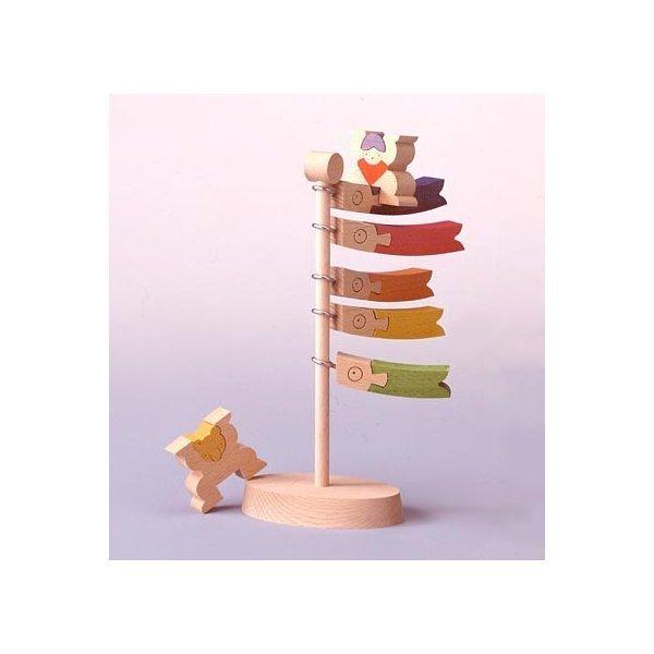 こちらの商品は、代引きでのお届けとなります。その他のお支払い方法をご選択の場合も、代引きに変更させていただきますのでご了承ください。鯉と鯉の間隔を少し開け、左右にねじって風になびいているように飾ってください。金太郎とクマを鯉の背中に乗せるこ...