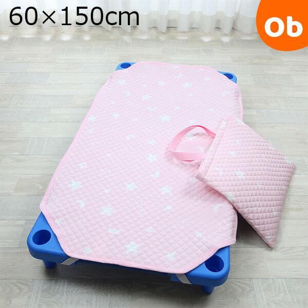 お昼寝コットに合わせた、敷きカバーです。汗を吸収しやすい、お子様にも安心な綿素材を使用。毎日使用される敷カバーなので、お洗濯にも強く、耐久性にも優れたキルティング加工を施して有ります。又、裏側にはコット本体足の部分に引っ掛ける事の出来るゴム...
