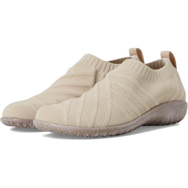 ・他店徹底対抗いたします！！同一の商品・サイズで他店より高い場合は是非ご相談ください！・表示されているサイズ以外でもお探しさせていただきます。サイズ選択欄にご希望のサイズが無い場合はお気軽にお問い合わせください。・出品中のカラー以外でもお探...