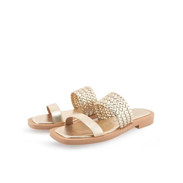 ・他店徹底対抗いたします！！同一の商品・サイズで他店より高い場合は是非ご相談ください！・表示されているサイズ以外でもお探しさせていただきます。サイズ選択欄にご希望のサイズが無い場合はお気軽にお問い合わせください。・出品中のカラー以外でもお探...