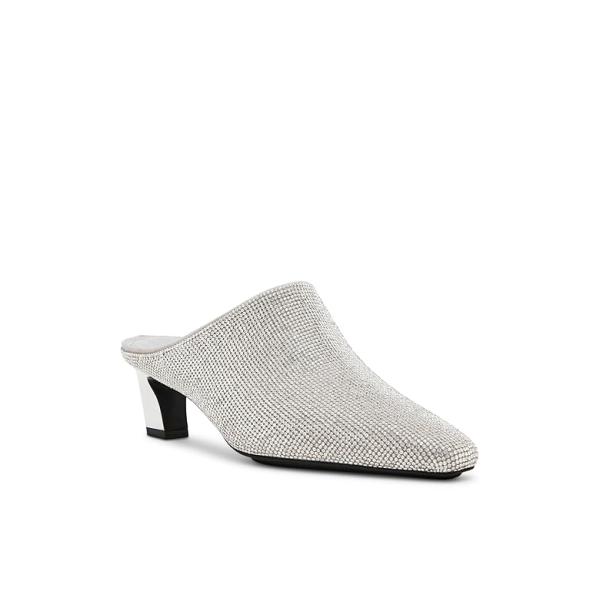 ・他店徹底対抗いたします！！同一の商品・サイズで他店より高い場合は是非ご相談ください！・表示されているサイズ以外でもお探しさせていただきます。サイズ選択欄にご希望のサイズが無い場合はお気軽にお問い合わせください。・出品中のカラー以外でもお探...