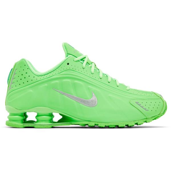 Nike Wmns Shox R4 'Green Strike'海外限定、日本未発売、国内完売モデル等を多数お取り扱い中！