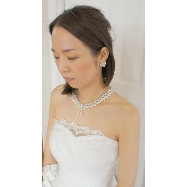 キュービックジルコニアと人口パールでデザインされた豪華で繊細なネックレスセット。パール系のアクセサリーは人気が高く、パールティアラとお揃いで使用すればより清楚なイメージになります！サイズ：ネックレス　長さ約50cm（41cm〜49cmの間で...
