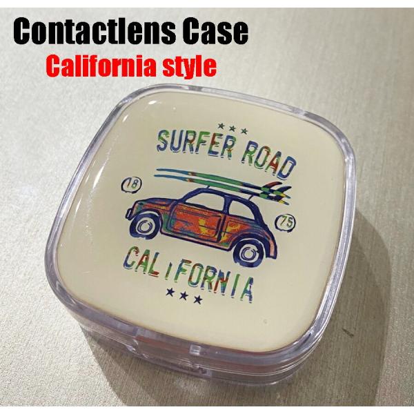 アメリカンなデザインのおしゃれなコンタクトケースです。サーフボードを乗せた車がとってもキュート！ミラー付きのケースには、ケア液ボトル、レンズボックス、シリコンクリップ、シリコン吸盤を備えたコンタクトレンズボックスセットです。 ソフト用のコン...