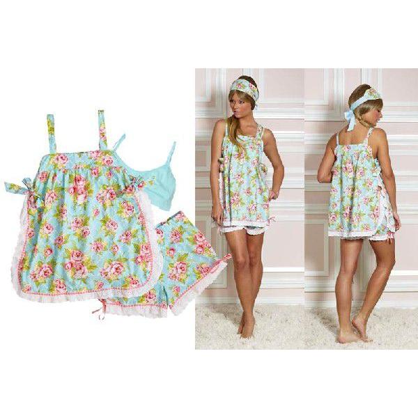 エプロンで話題のブランドJessie Steeleからナイトウェアが登場です。ライトブルー地にピンクの薔薇が描かれた、さわやかな色合いのコテージローズ柄。サイドが開いたセクシーなデザインのベビードールキャミソール、裾のレースが可愛らしいショ...