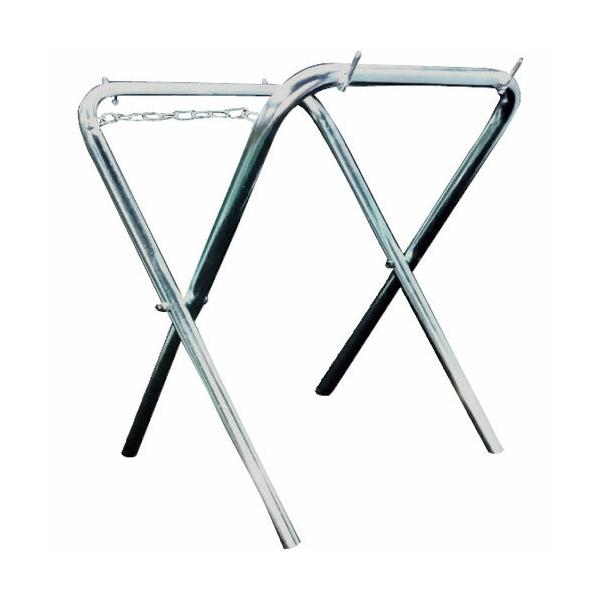 [特長]●土のう袋を本体上部の爪に引掛け使用できます。●スタンド式で、一人作業でも土入れがしやすいです。●折畳むと厚さ約5cmとコンパクトで、ちょっとした隙間やスペースに収納できます。●重さもわずか1kgで、持ち運びが楽です。●爪はパイプに...