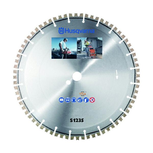 [仕様]●外径(mm)：305●刃厚(mm)：2.8●穴径(mm)：30.5●チップ高さ(mm)：10●付属リング穴径(mm)：25.4/22.23/20●最高使用回転数(rpm)：4000●乾湿兼用[材質／仕上]●台金：工具鋼●チップ：ダ...